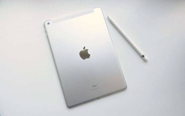 Is the ipad 9th gen still worth it in 2025? Explained - Gadgetroyale